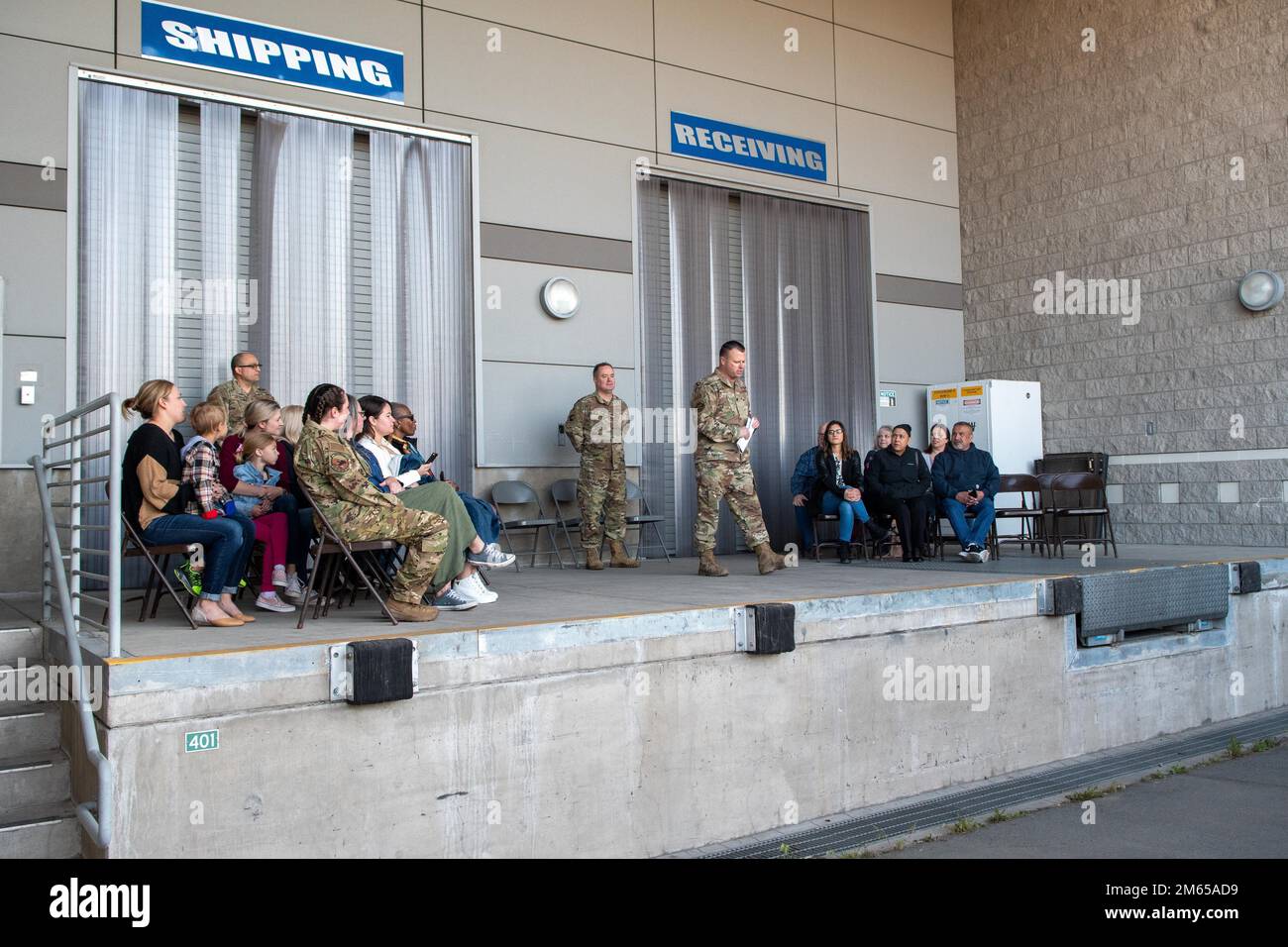 152 lrs hi-res stock photography and images - Alamy