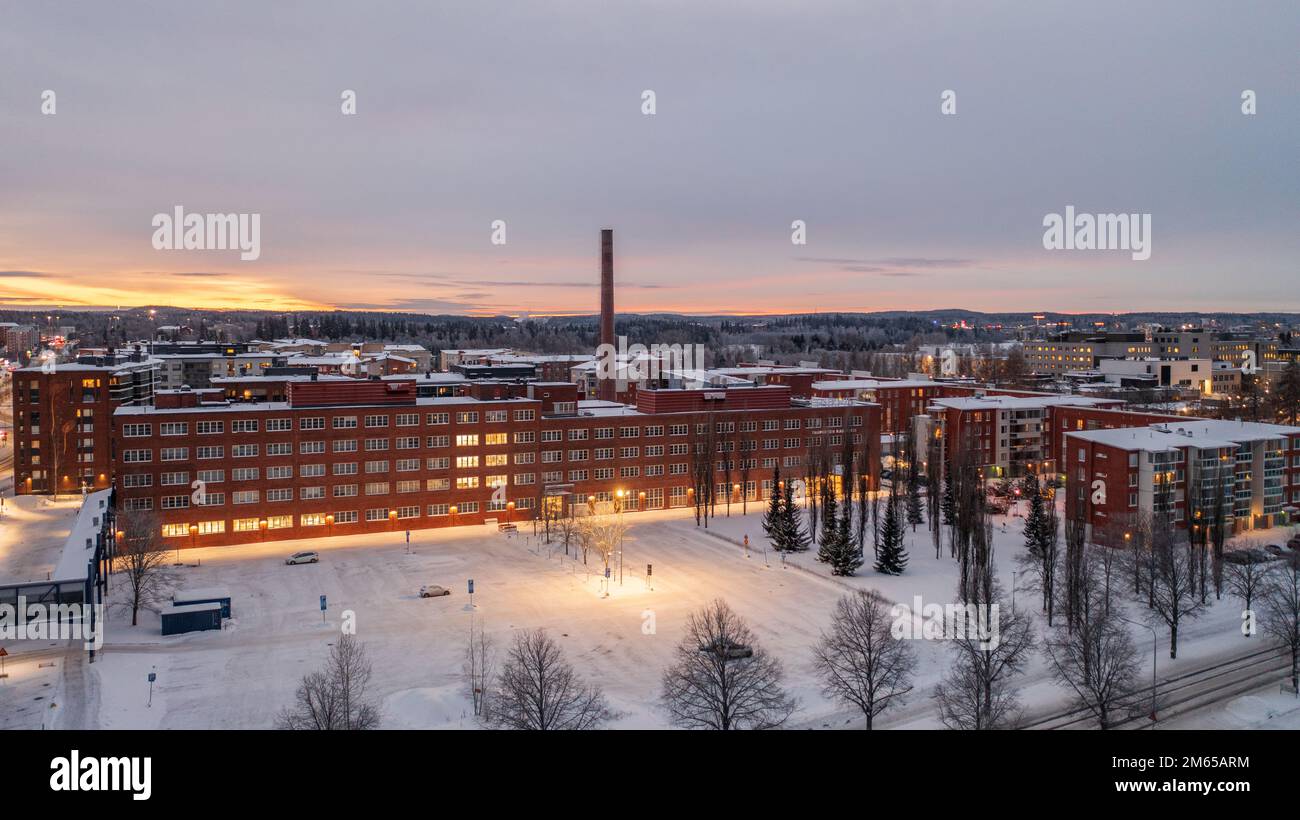 Brick red old buildings hi-res stock photography and images - Alamy