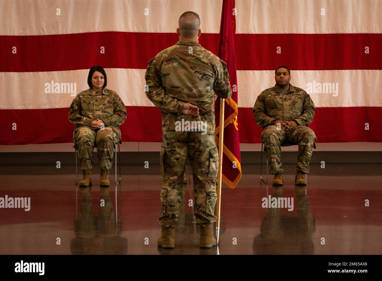 U.S. Army Soldiers with 741st Ordnance Battalion (EOD), 96th Troop ...