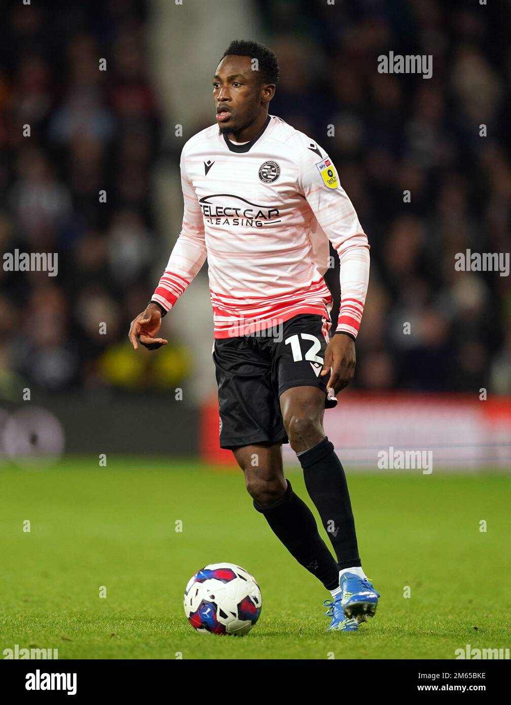 Rahman baba reading hi-res stock photography and images - Alamy