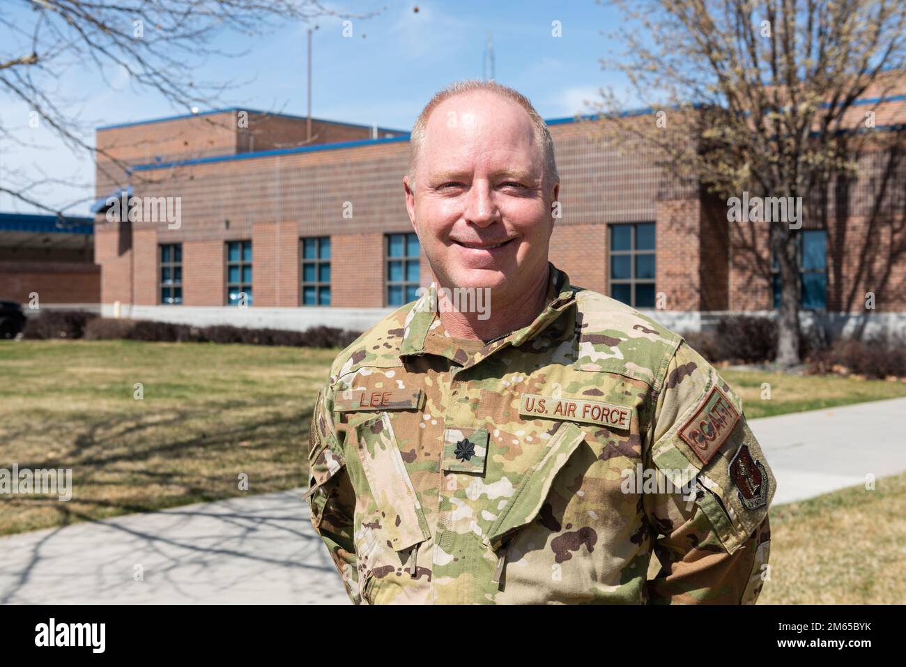 Ground Surgical Team Corpsmen, Lt. Col. Darin Lee, with the 124th ...