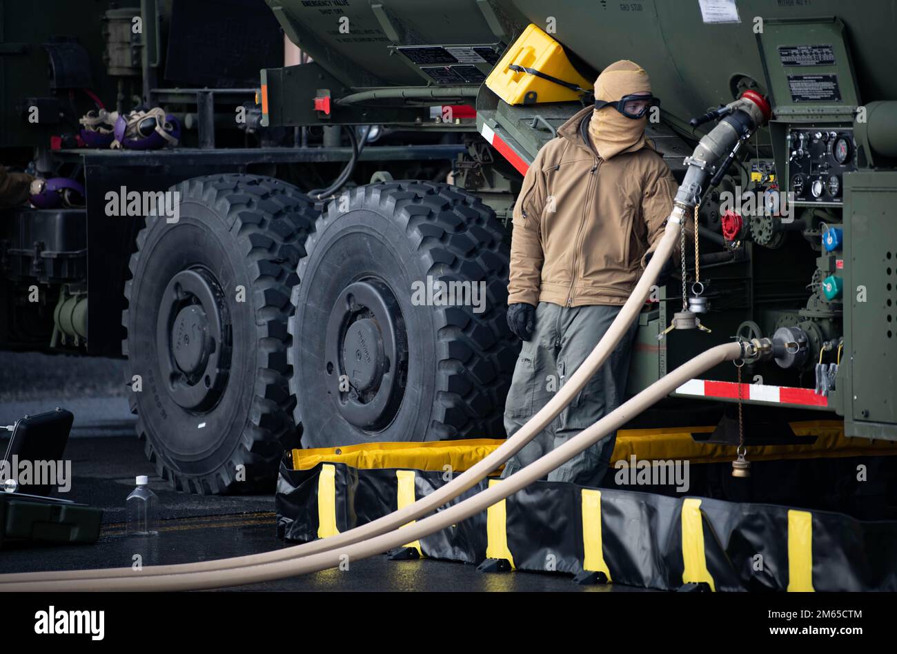 220404-N-RB149-1035 KEFLAVIK AIR BASE, Iceland (April 4, 2022 ...