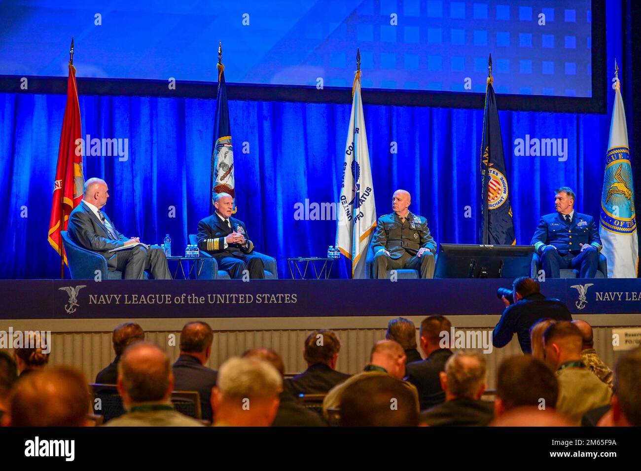 Chief of naval operations admiral gilday hi-res stock photography and images - Alamy