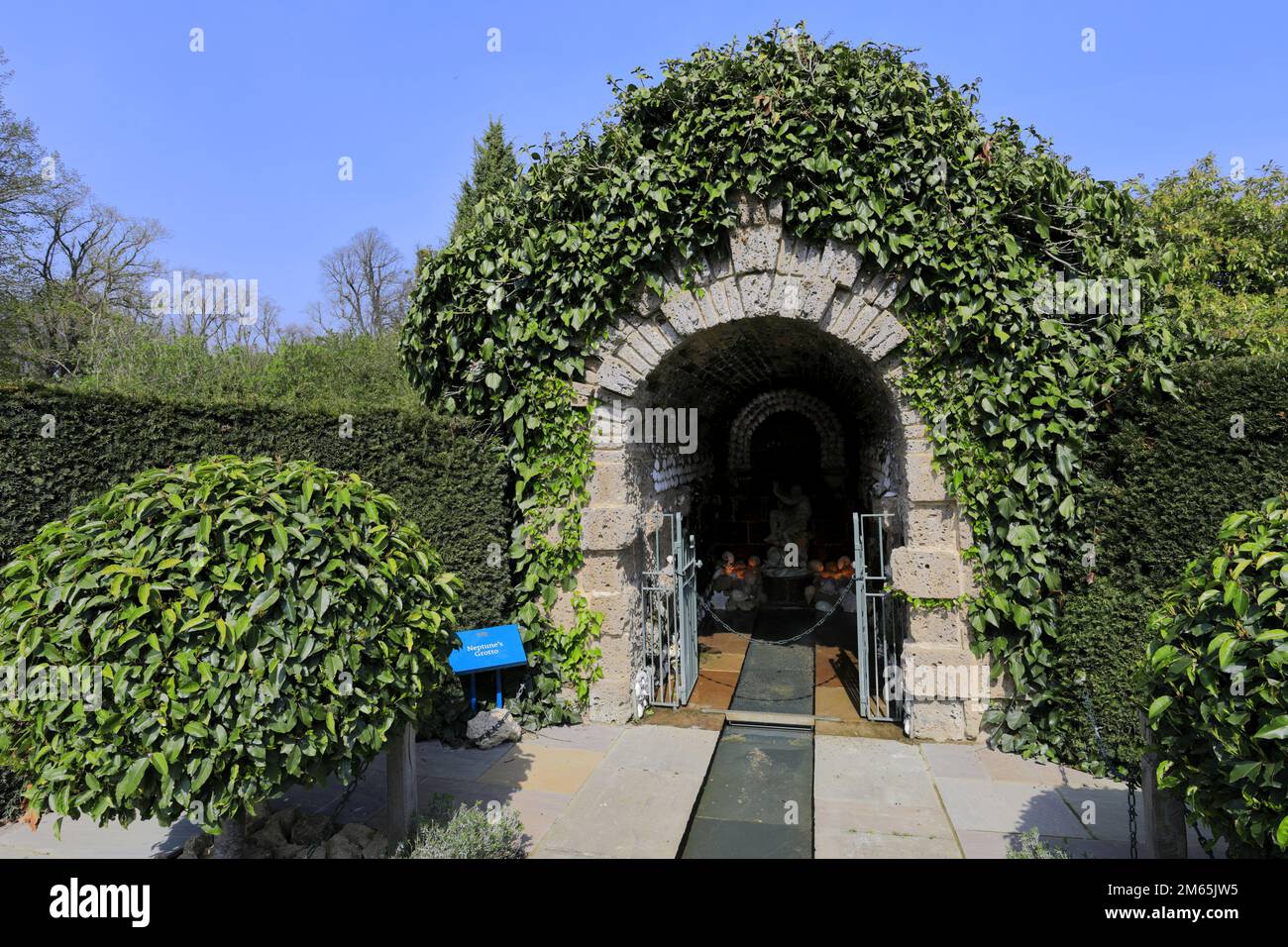 The Garden of Surprises at Burghley house, Elizabethan Stately Home on ...