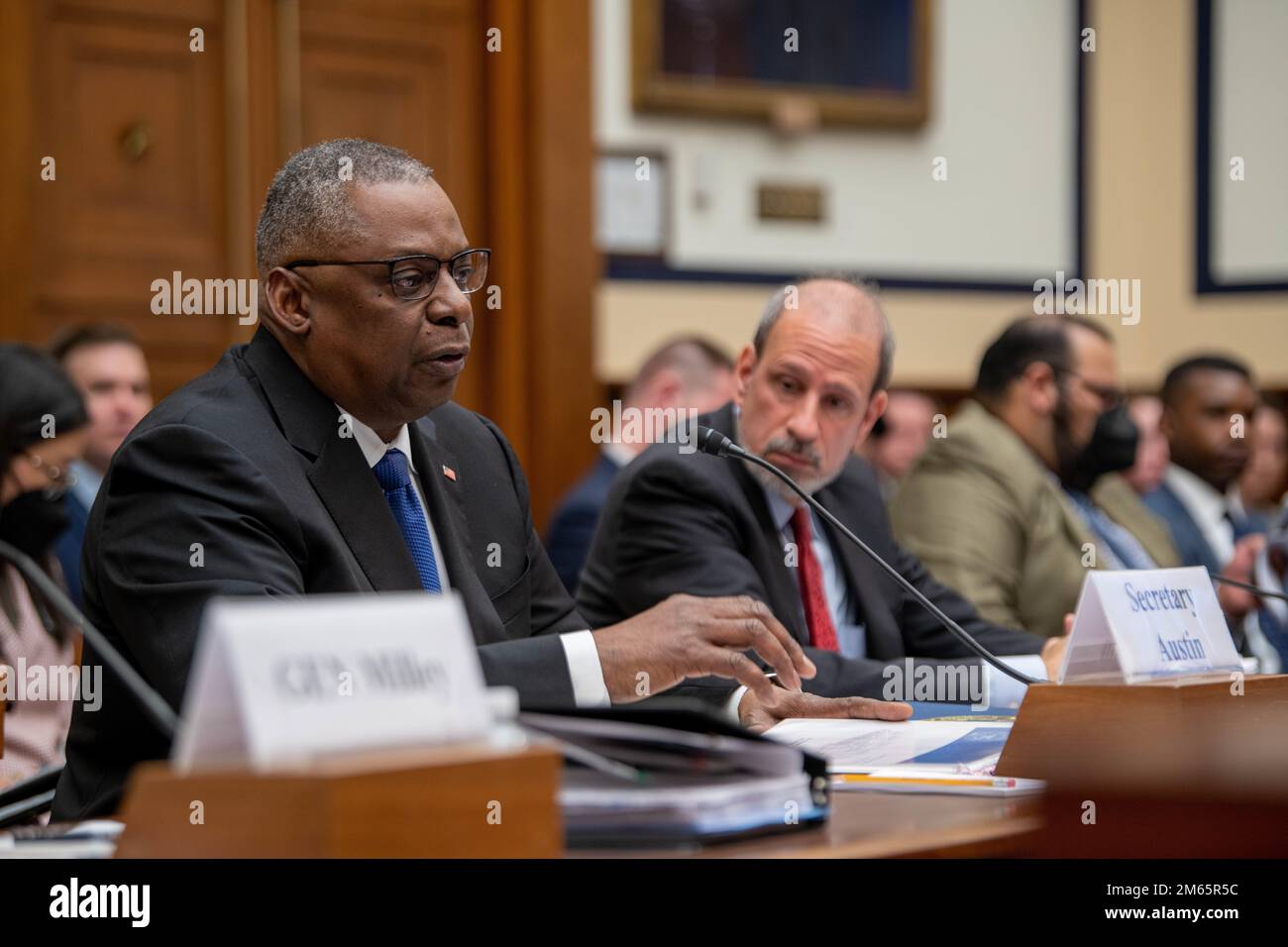 Lloyd j austin testimony hi-res stock photography and images - Alamy