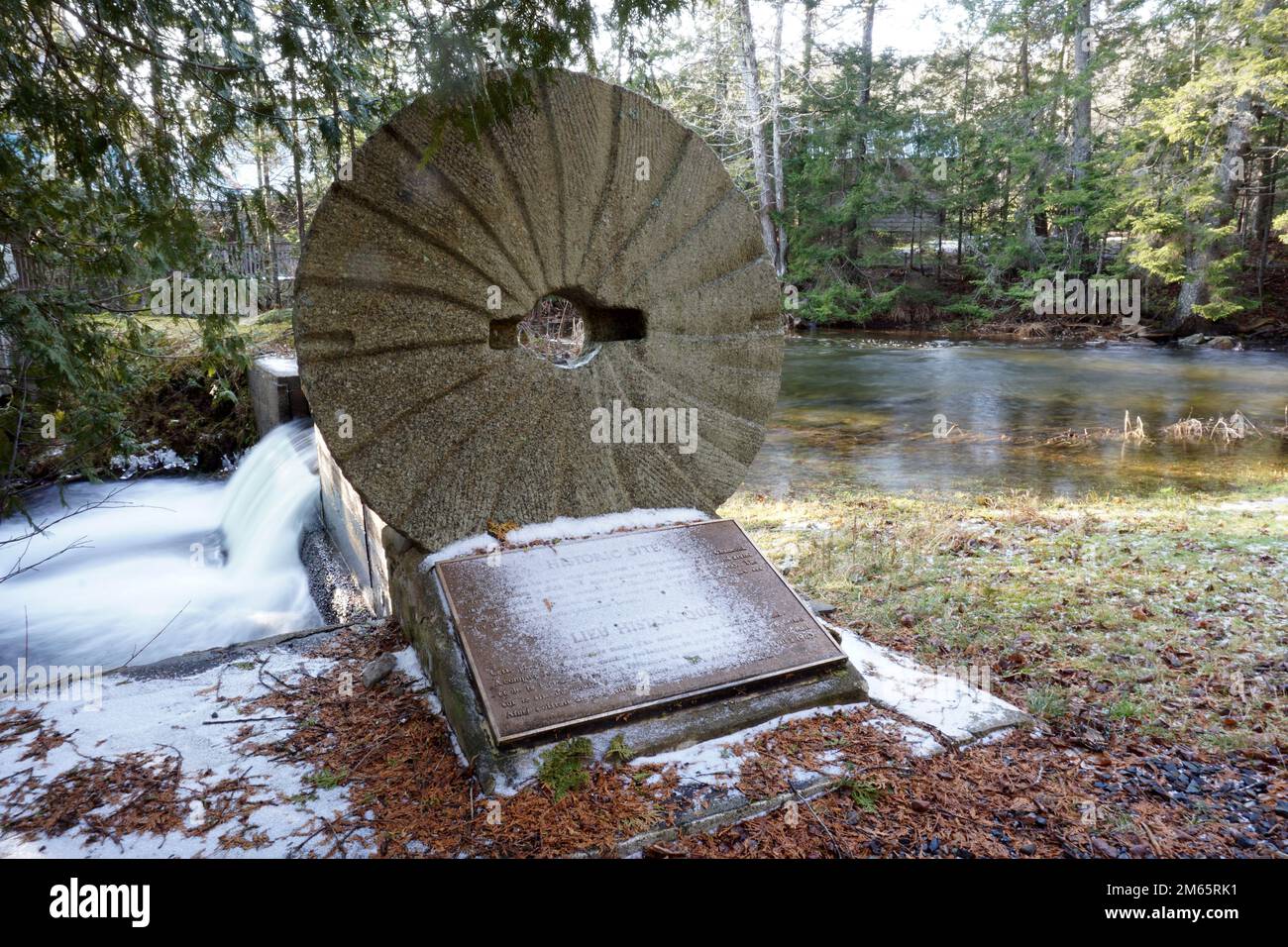 Water mill millstone hi-res stock photography and images - Alamy
