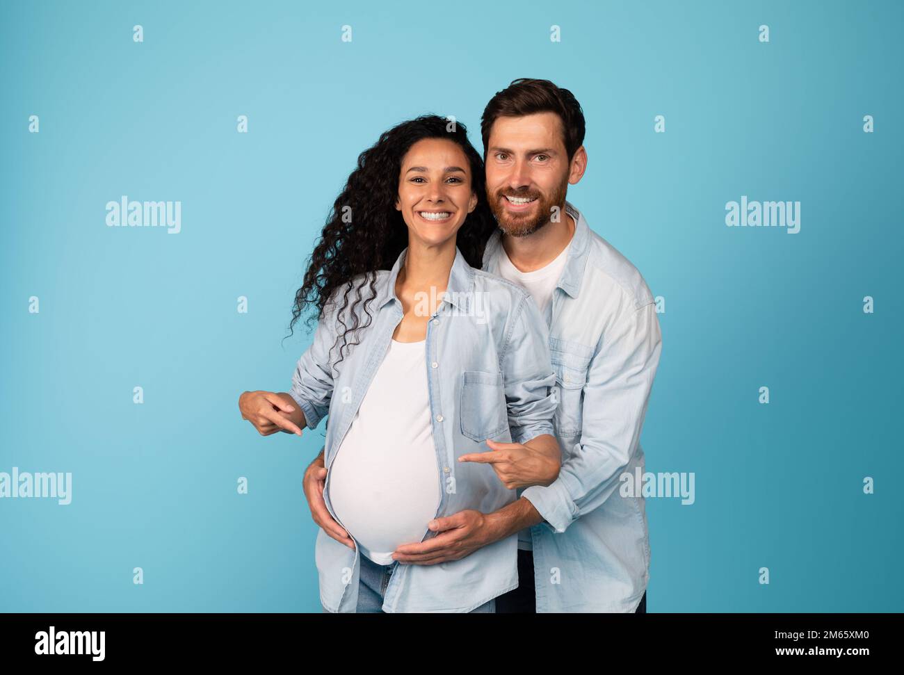 Future parents hi-res stock photography and images - Alamy