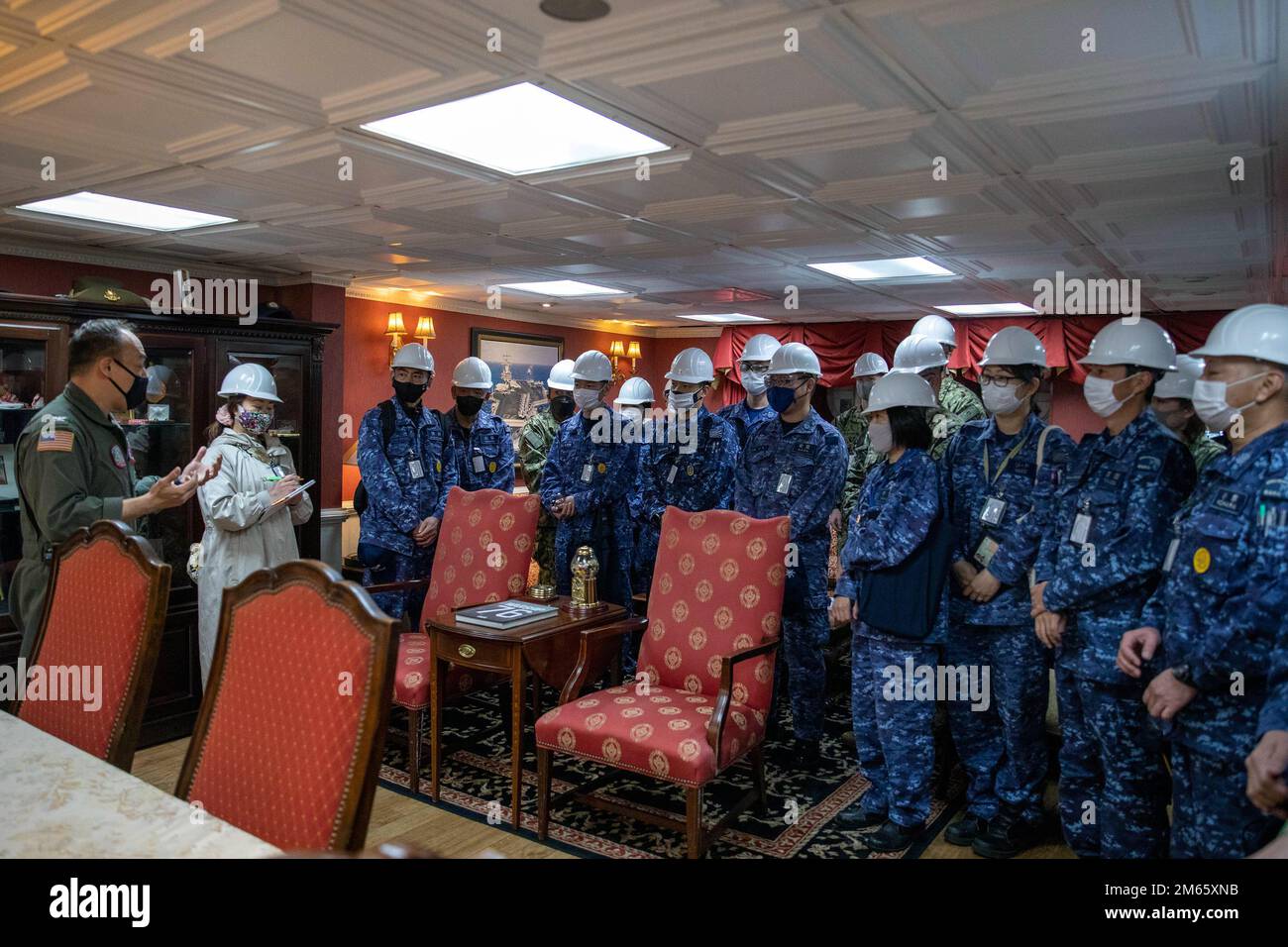 220405-N-MM501-1146 YOKOSUKA, Japan (April 5, 2022) Capt. Fred ...