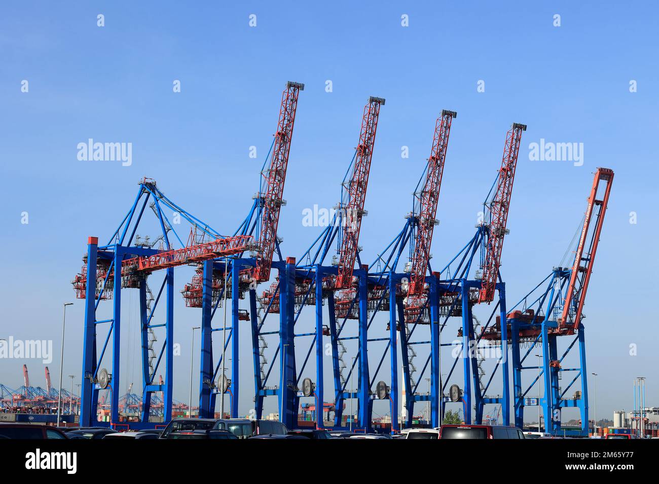 Harbour lifting crane loading hi-res stock photography and images - Alamy
