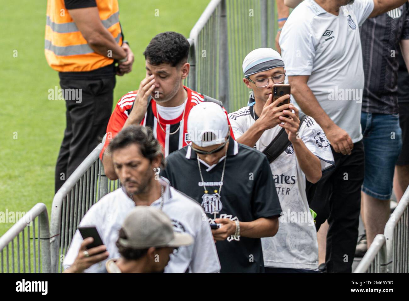 Santos, Brazil. 02nd Jan, 2023. Public during the funeral of former ...