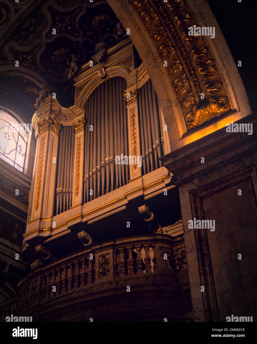 Historical church musical instrument hi-res stock photography and ...