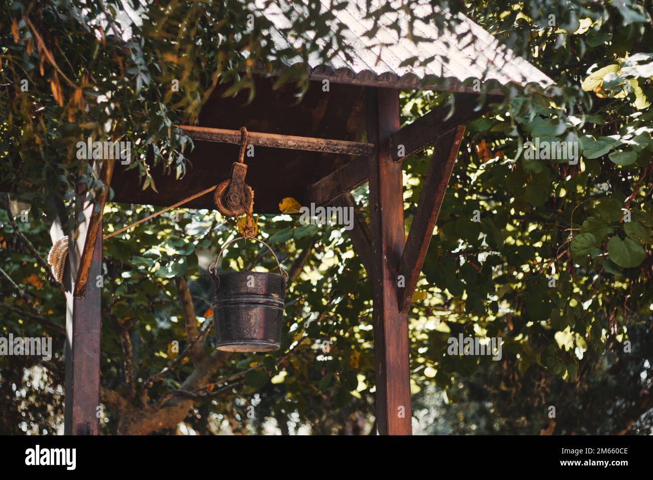 Steel pail hi-res stock photography and images - Alamy