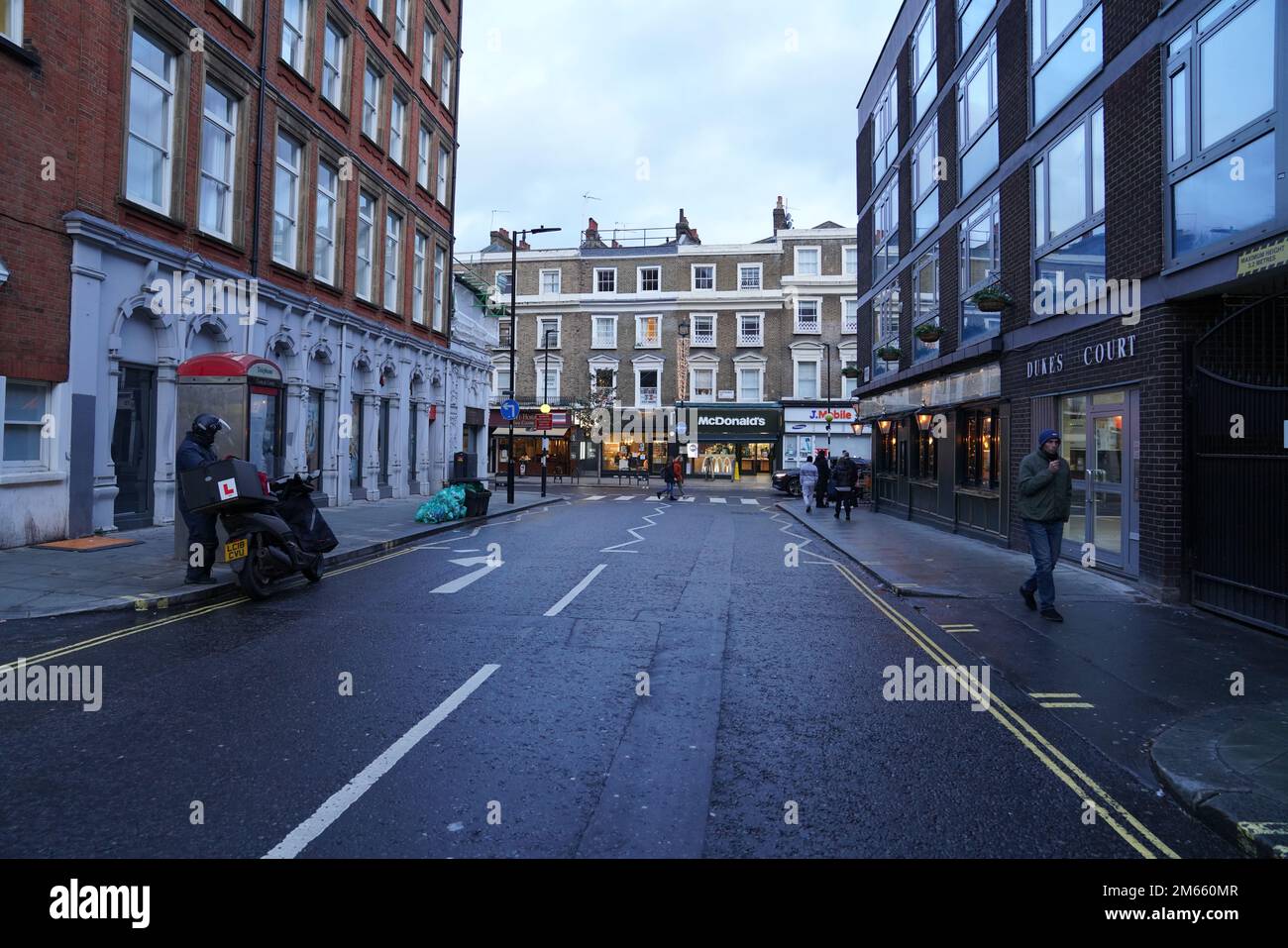 Moscow road bayswater hi-res stock photography and images - Alamy