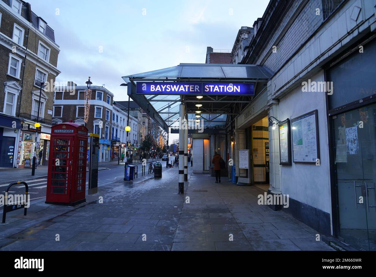 Lancaster gate tube hi-res stock photography and images - Alamy