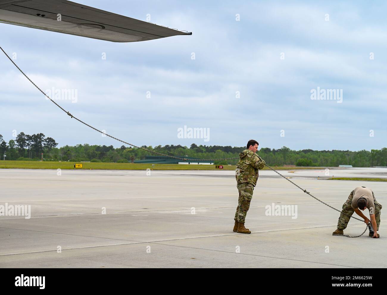 Flightline georgia national guard hi-res stock photography and images ...