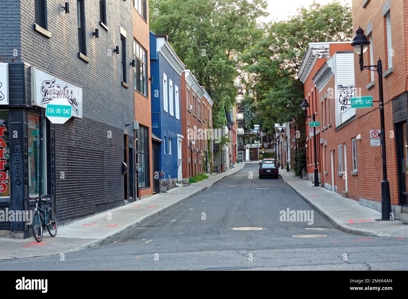 Dead end street hi-res stock photography and images - Alamy