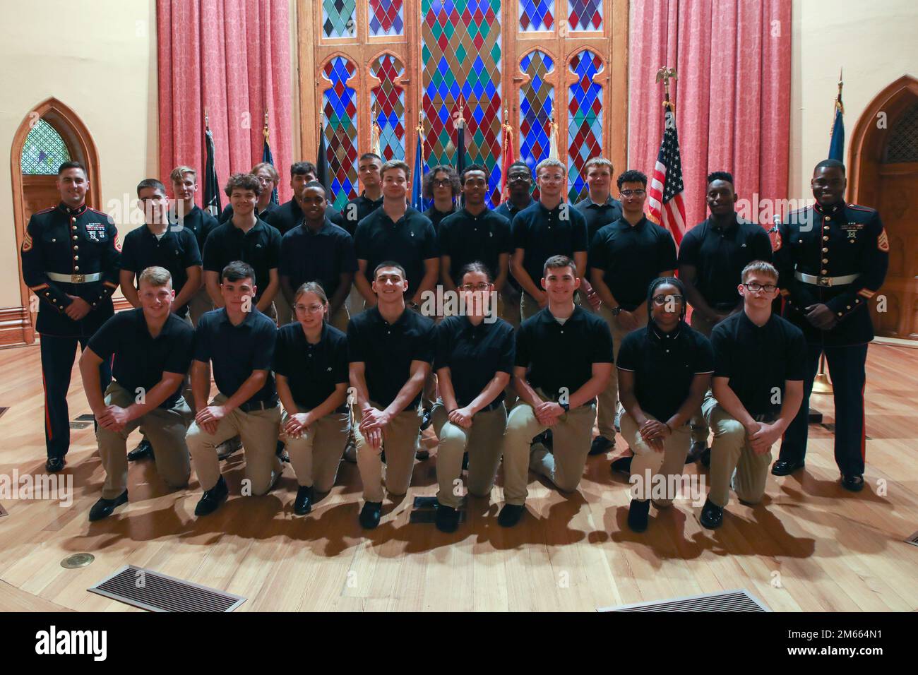 Newly inducted Poolees, from the Recruiting Station Baton Rouge Delayed ...