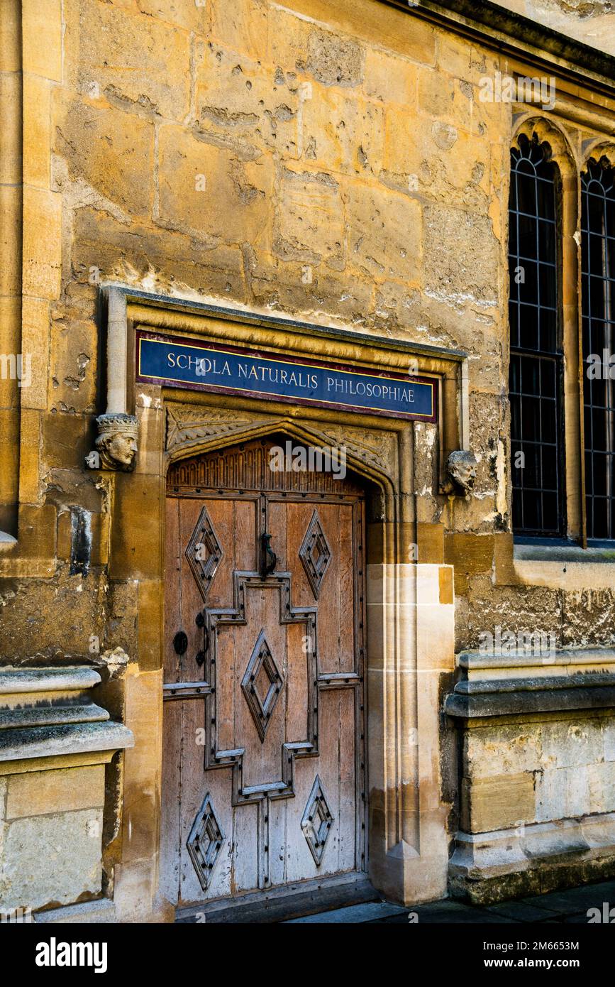 Gothic door of Old Bodleian Library in the courtyard at Oxford ...