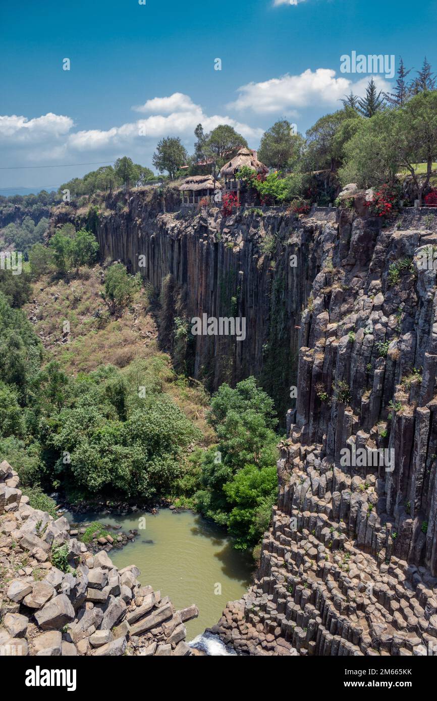 Basaltic prisms of Santa María Regla, basaltic columns in Hidalgo ...