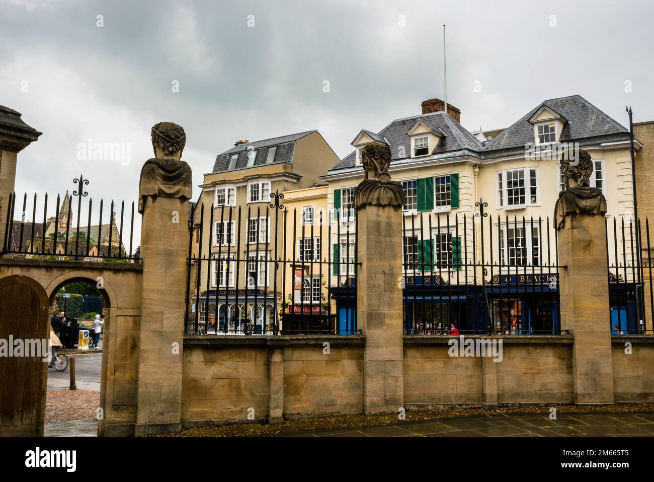 Gate past Emperors Heads to Broad Street in Oxford, England Stock Photo ...