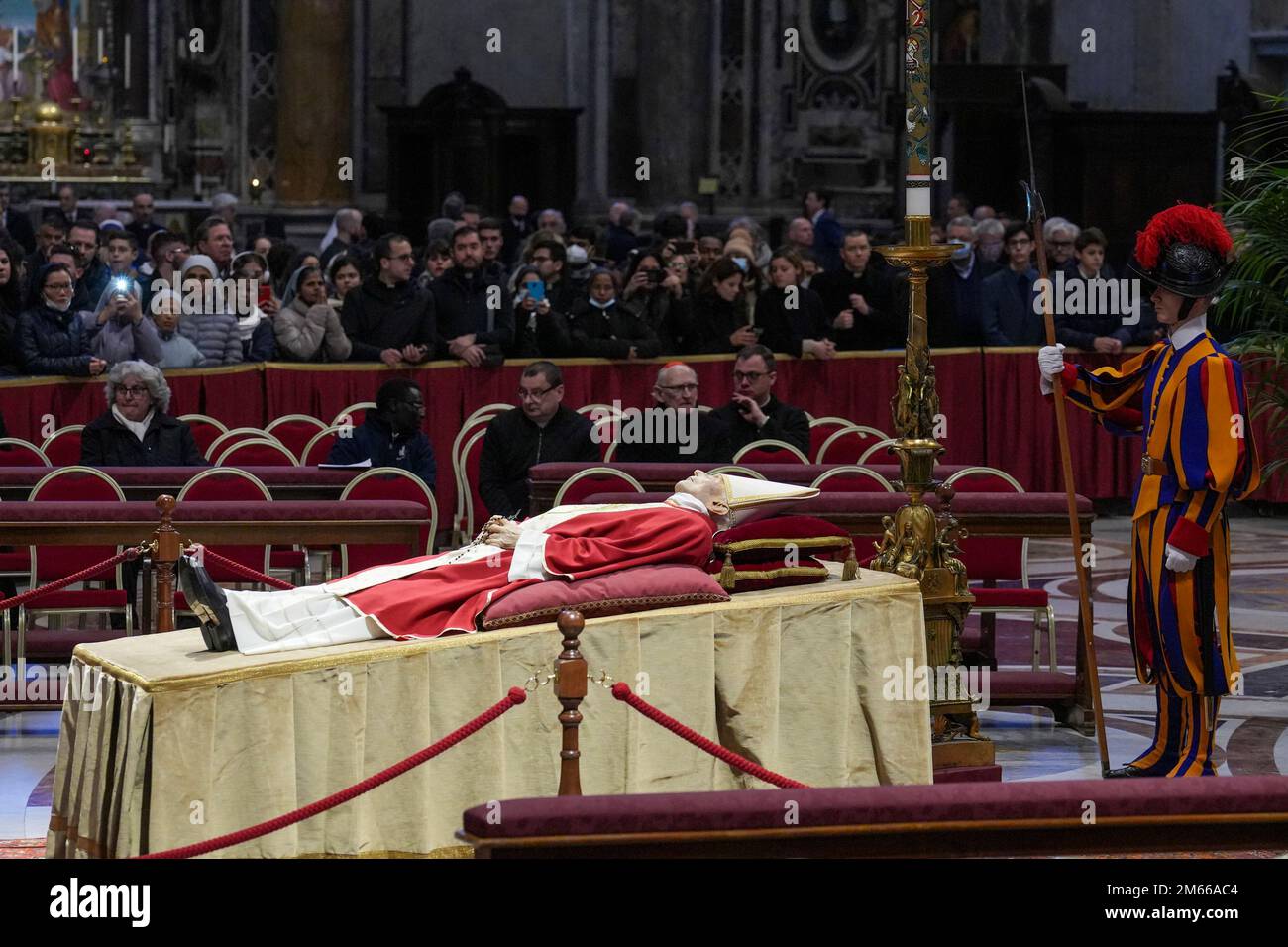 (EDITORS NOTE: Image depicts death)The body of the Pope Emeritus ...