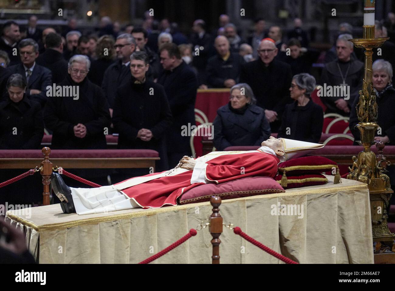 (EDITORS NOTE: Image depicts death)The body of the Pope Emeritus ...