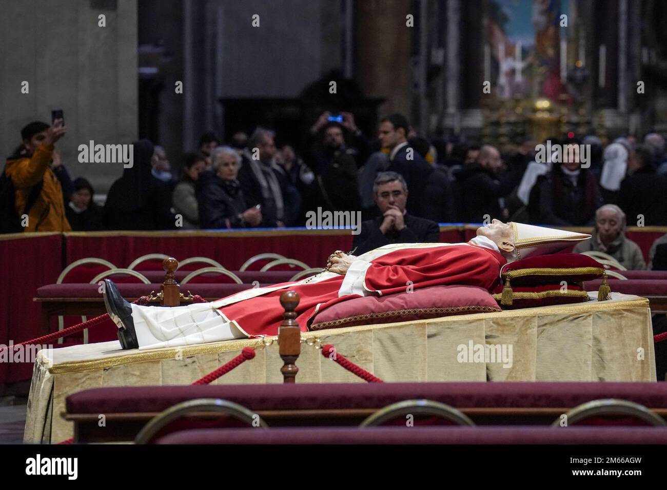 (EDITORS NOTE: Image depicts death)The body of the Pope Emeritus ...