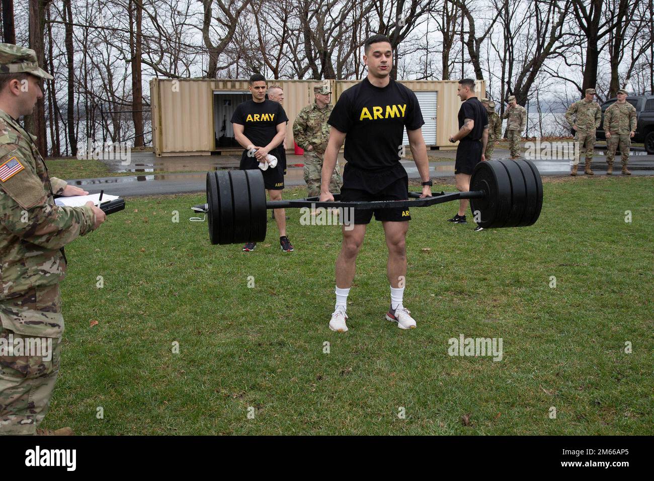 222nd military police detachment hi-res stock photography and images ...