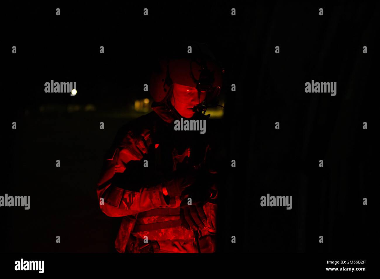 The Army National Guard’s 1-135th Assault Helicopter Battalion performs ...