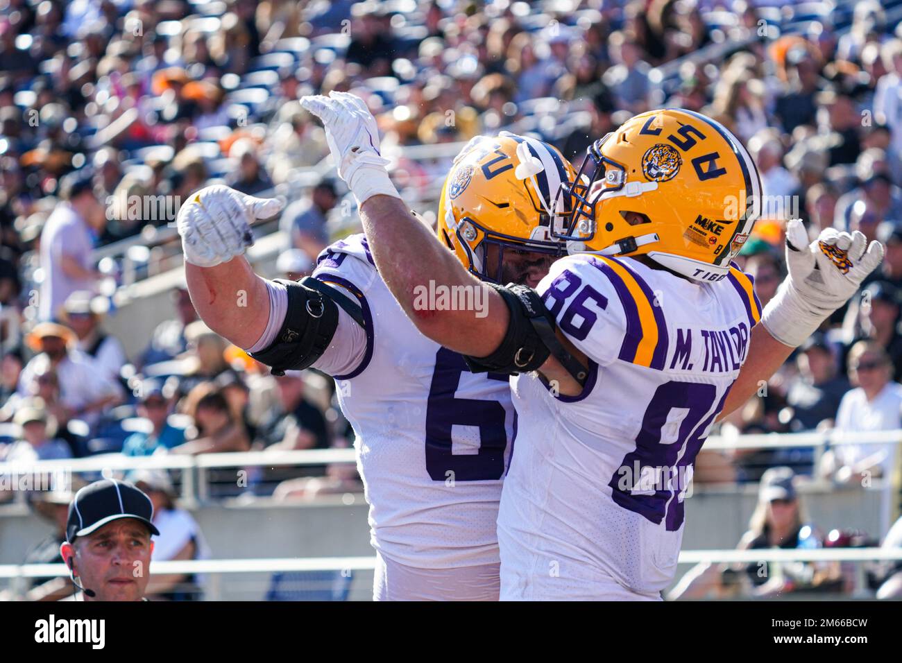 Lsu stadium hi-res stock photography and images - Alamy