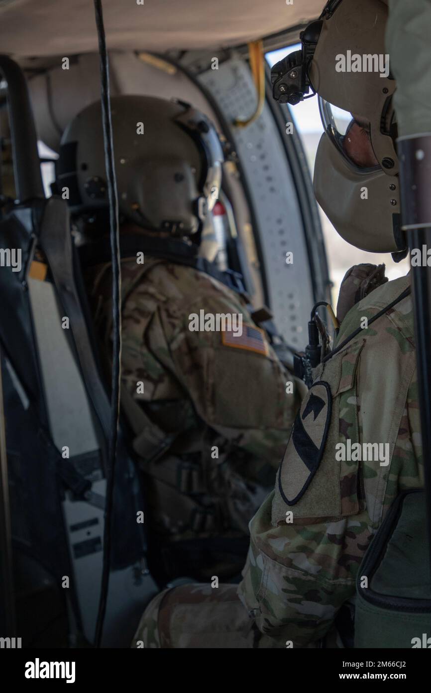 U.S. Army Soldier, assigned to 1st Air Cavalry Brigade, 1st Cavalry ...
