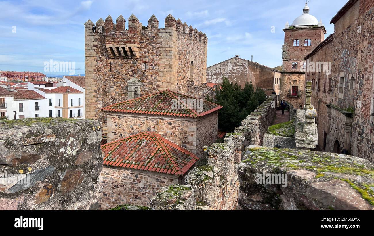 Buildings and streets of the city of Cáceres Stock Photo - Alamy