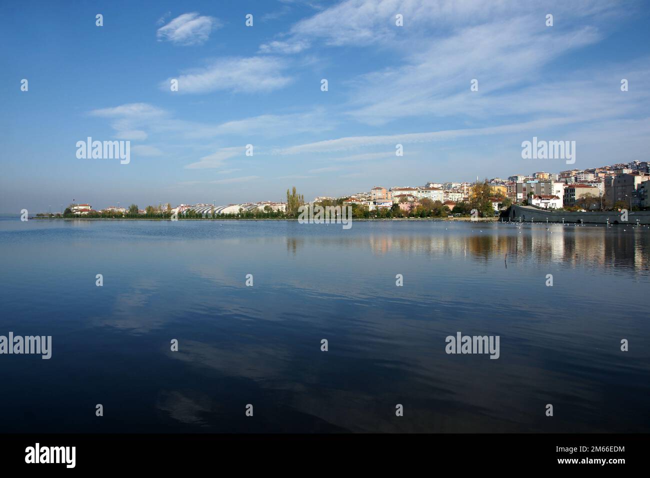 Kucukcekmece Lake - İstanbul Stock Photo - Alamy