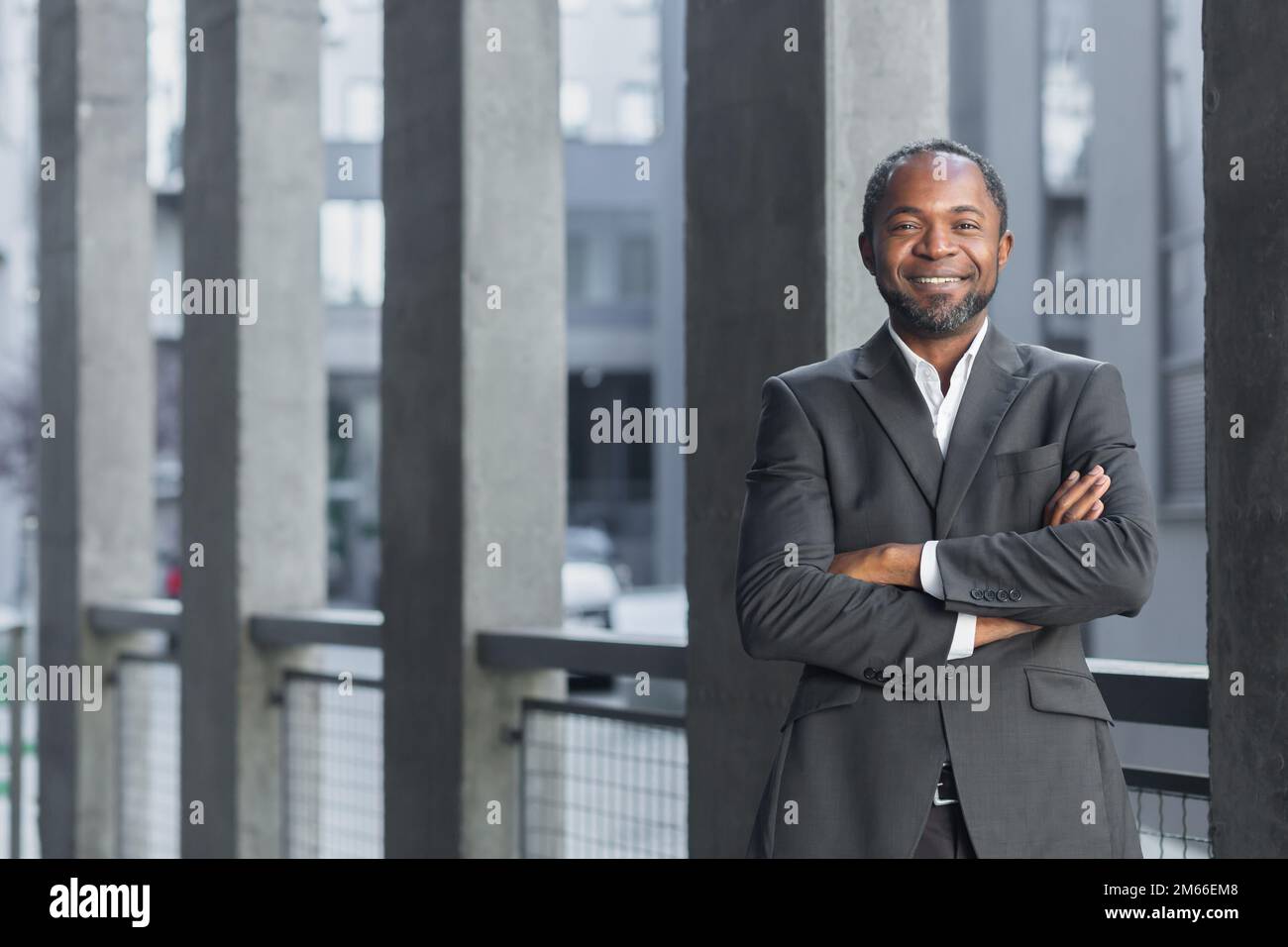 Portrait of successful african american businessman, man in business ...