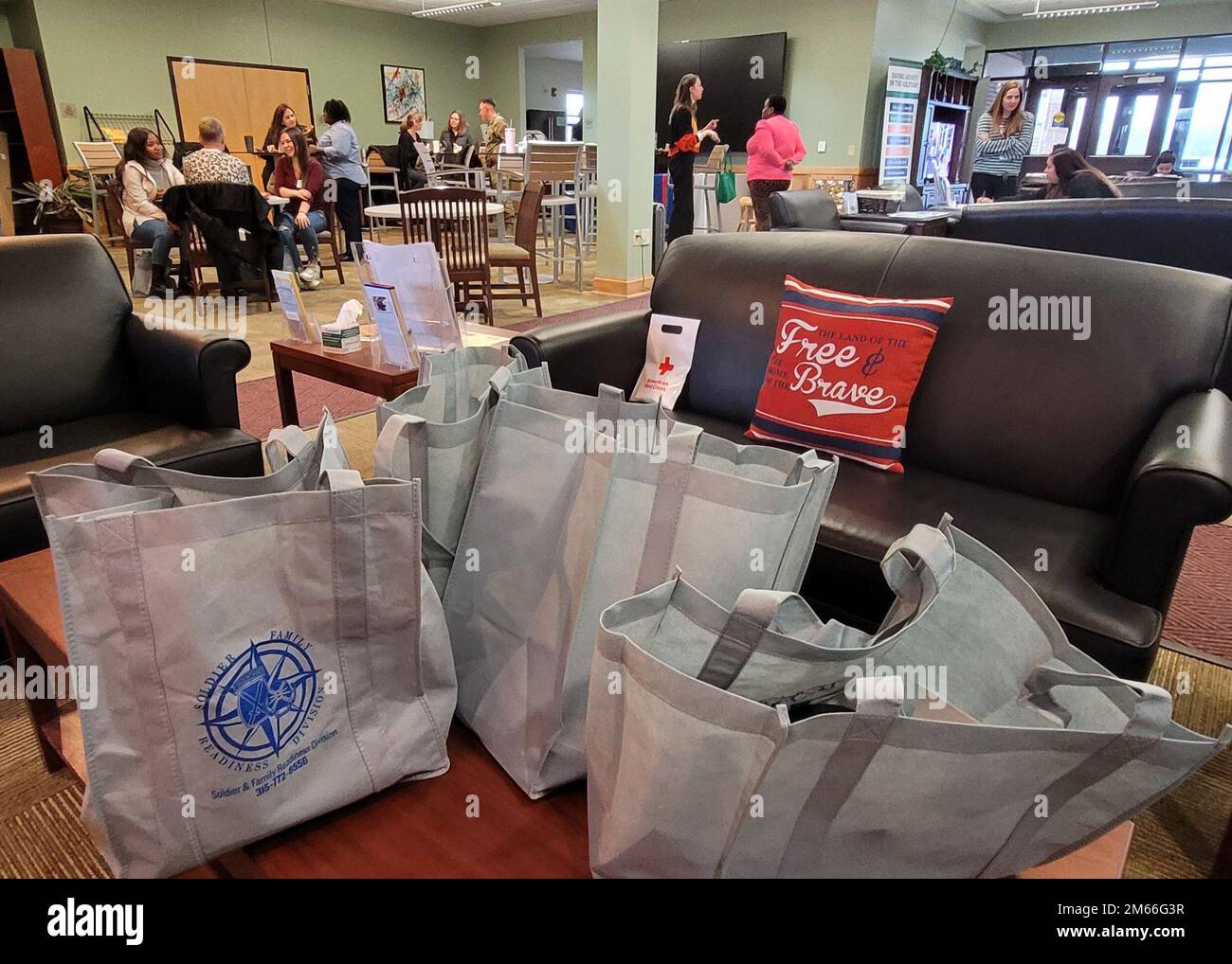 Fort drum relocation readiness program hi-res stock photography and ...