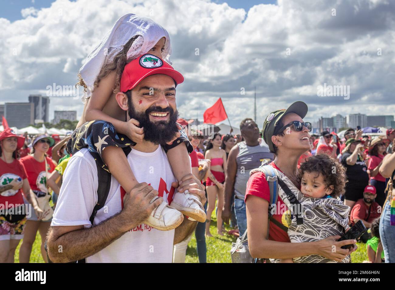 Brasília, DF, Brazil – January 01, 2023: A happy couple carrying their ...