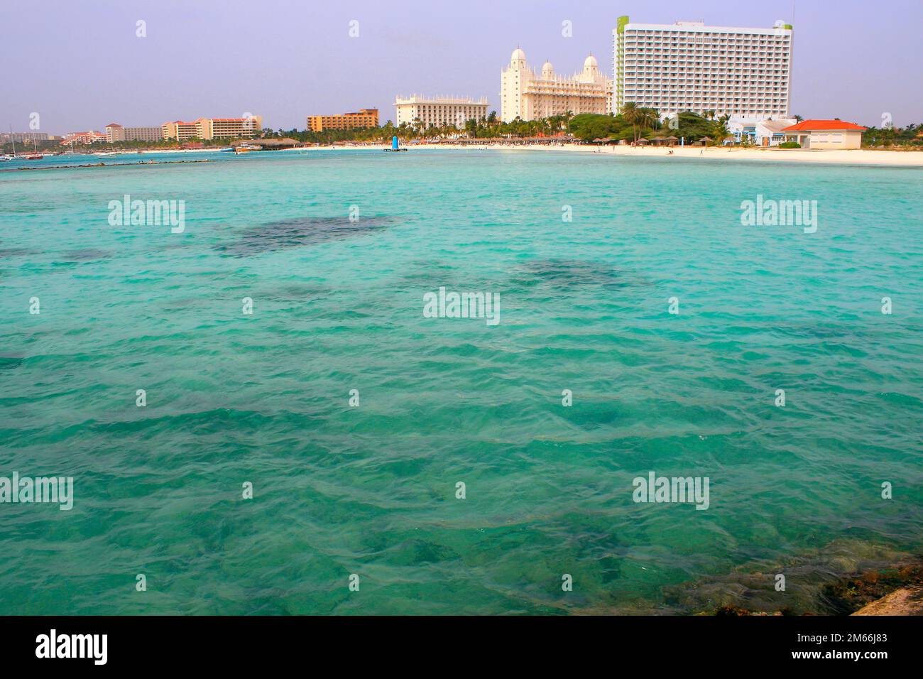 Secluded turquoise beach in Aruba, Caribbean Blue sea, Duth Antilles ...