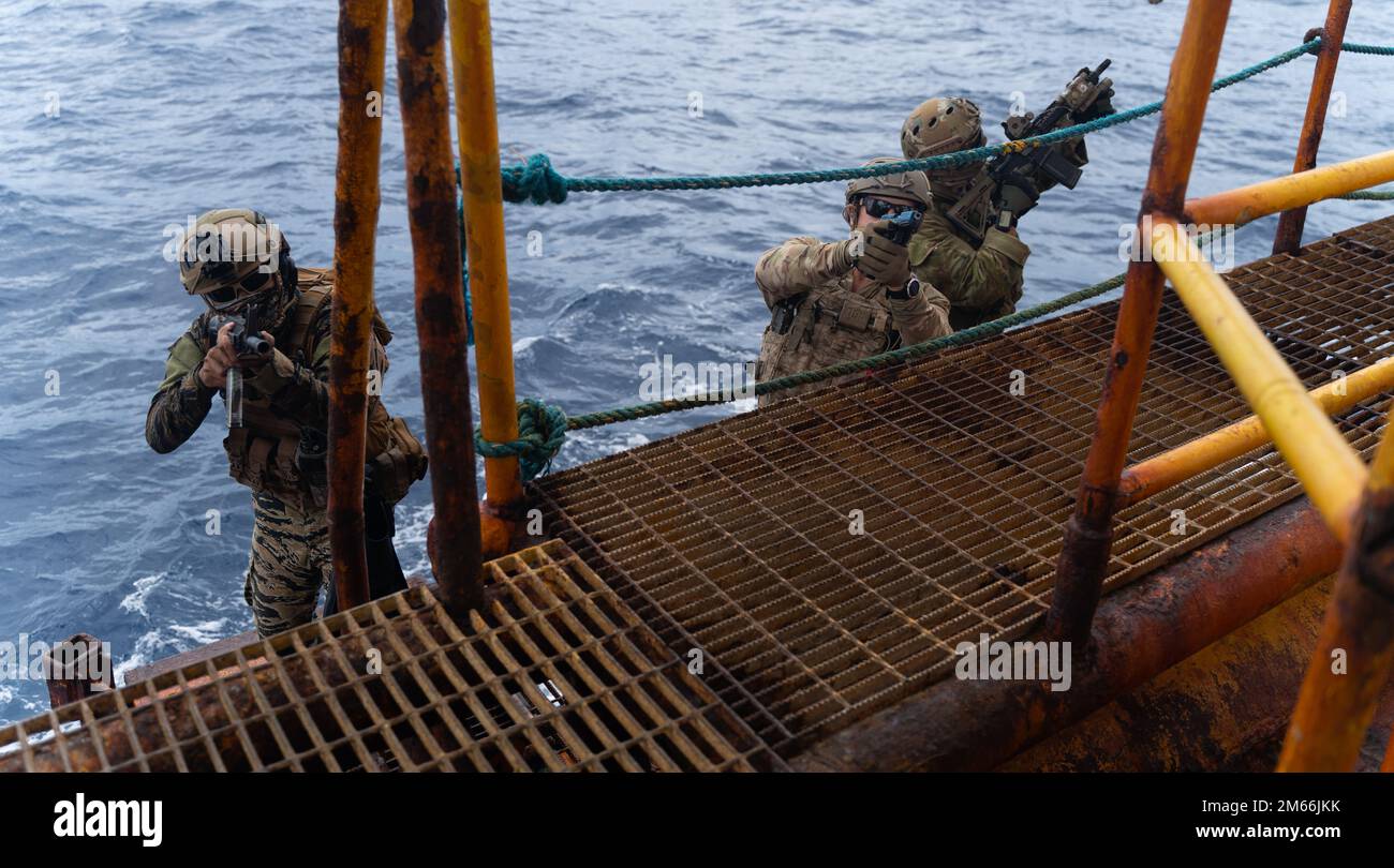 A member of the Philippine Navy Special Operations Group, U.S. Navy ...