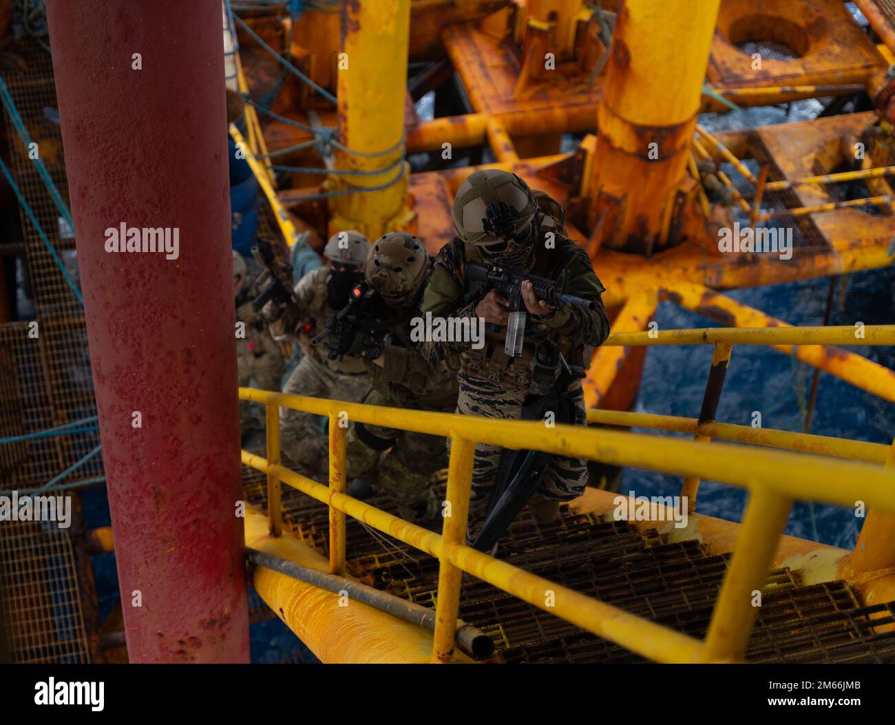 A member of the Philippine Navy Special Operations Group, U.S. Navy ...