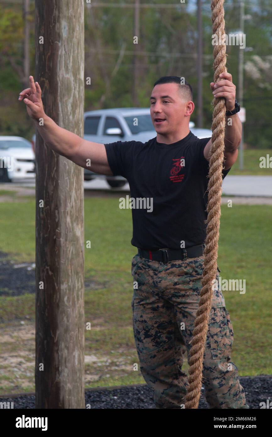 U.S. Marine Corps Staff Sgt. Michael Smith, Martial Arts Instructor ...