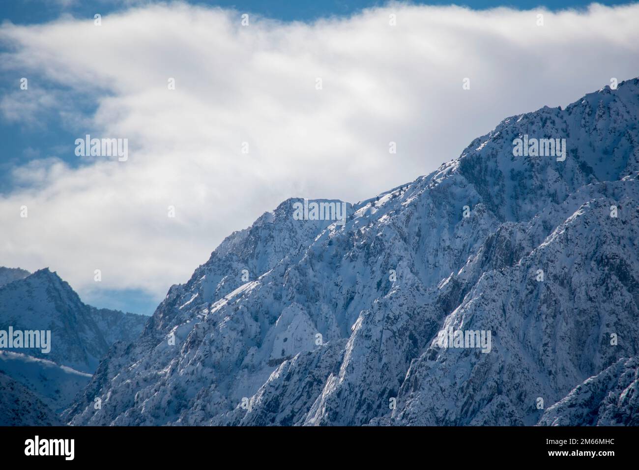 Winter snow really transforms the Eastern Sierra around Sherwin Grade ...