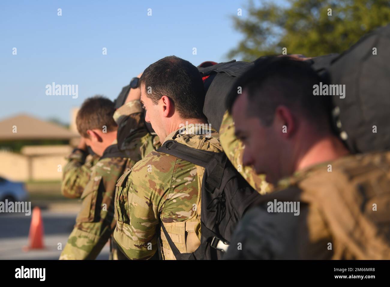 Special Warfare Trainees participate in the Special Warfare Training ...