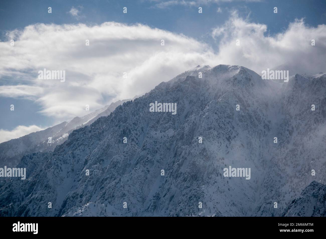 Winter snow really transforms the Eastern Sierra around Sherwin Grade ...