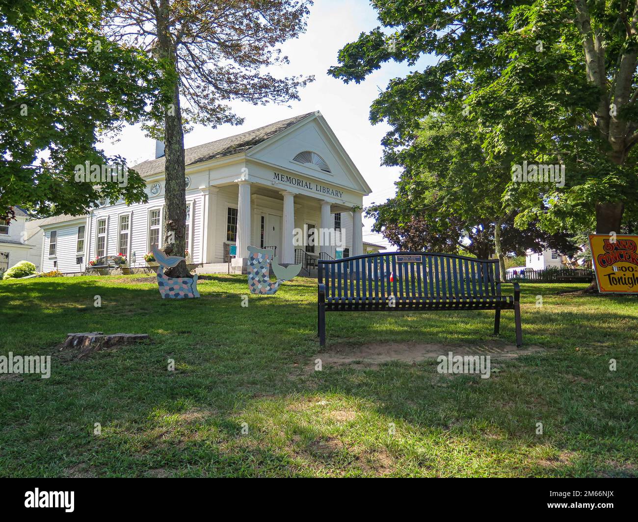 Chapman reed house hi-res stock photography and images - Alamy