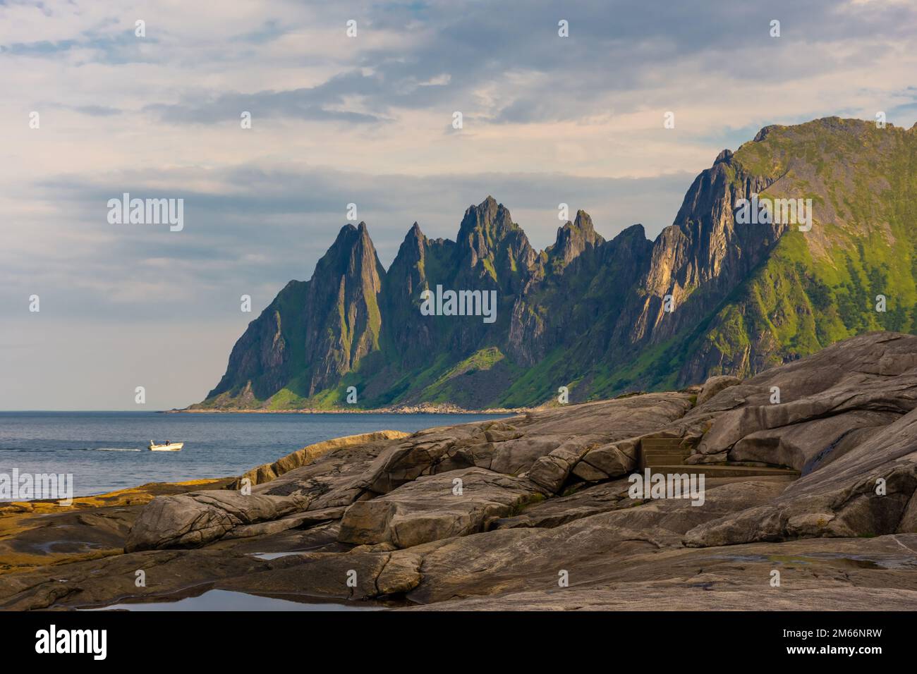 The Tungeneset (Devil's Teeth), mountains over the ocean in Senja ...