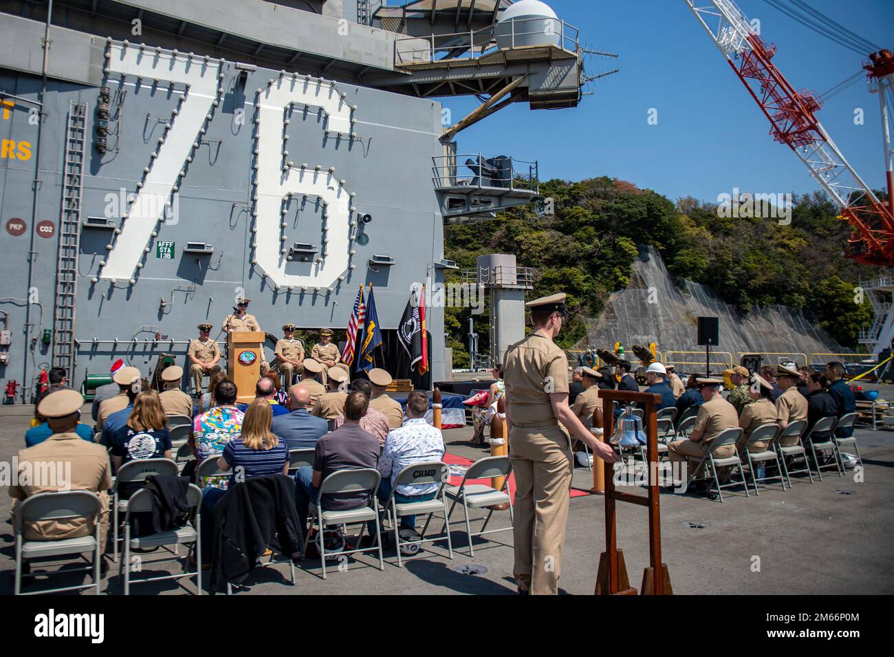 220408-N-SI601-1119 YOKOSUKA, Japan (April 8, 2022) Chief Electronics ...