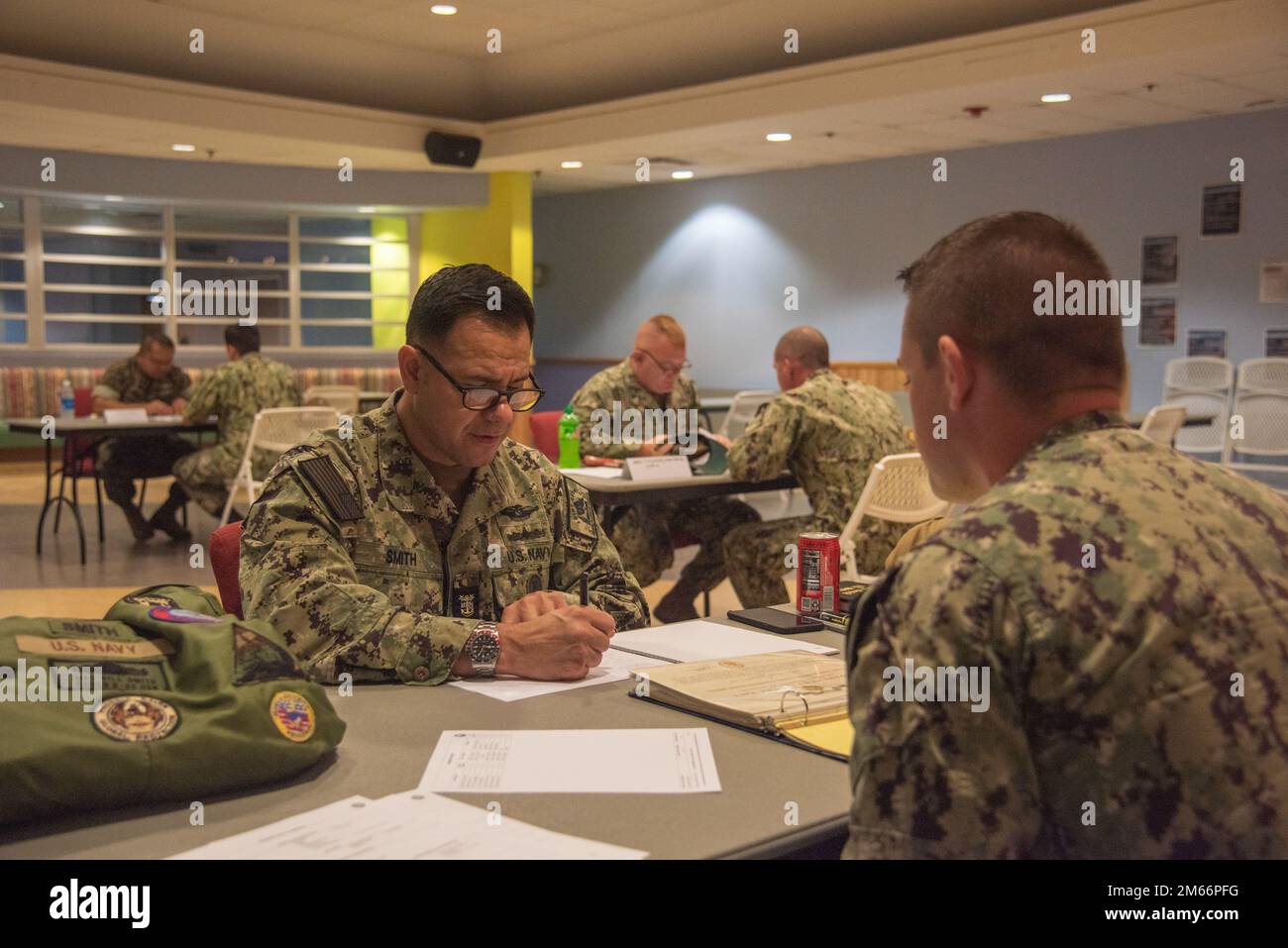 Senior chief and master chief petty officers hi-res stock photography ...