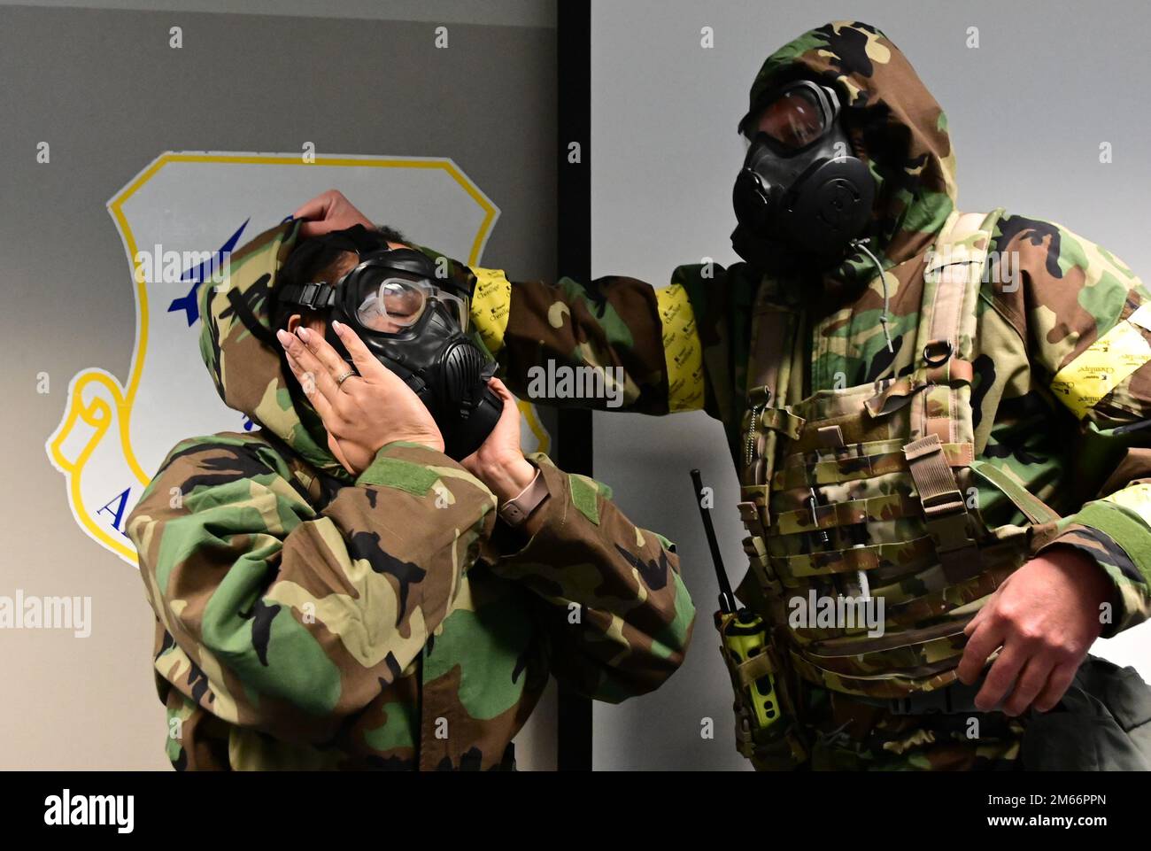 Members from the 118th Force Support Squadron put on their MOPP 4 gear ...