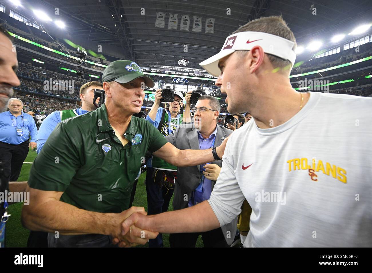 Arlington, United States. 02nd Jan, 2023. Tulane head coach WIllie ...
