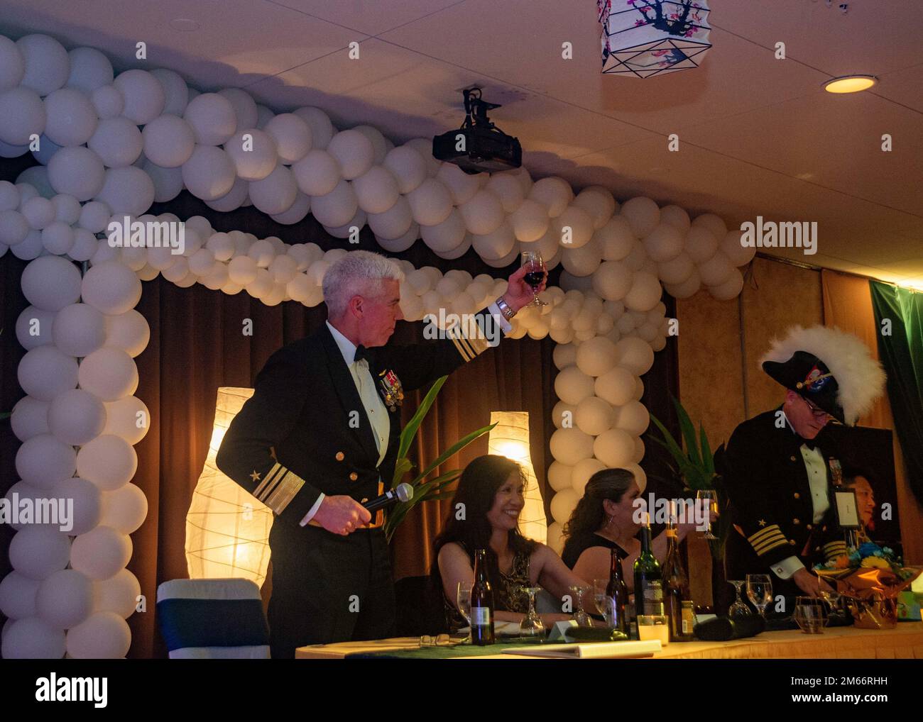 YOKOSUKA, Japan (April 8, 2022) – Commander, U.S. 7th Fleet Vice Adm ...